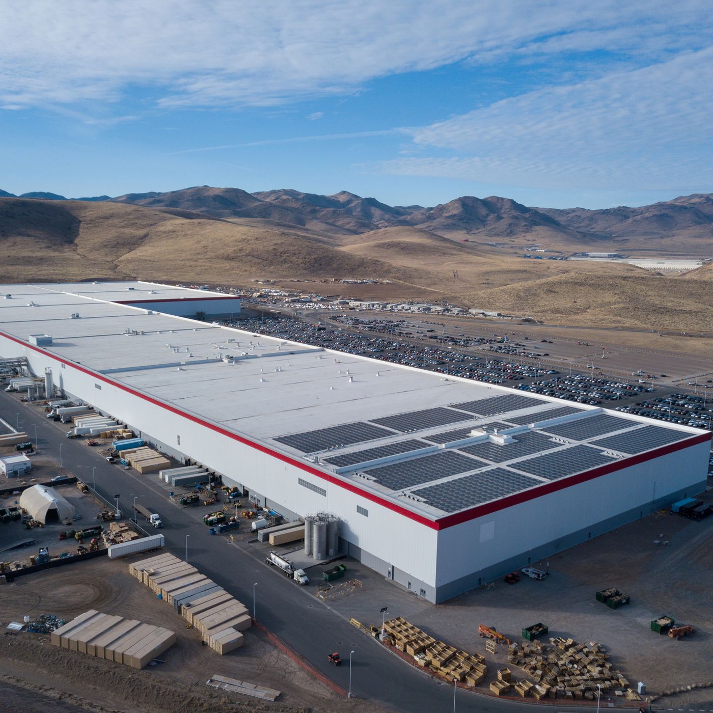 Tesla's CEO Vows to Make Ventilators if There is a Shortage - Wall ...