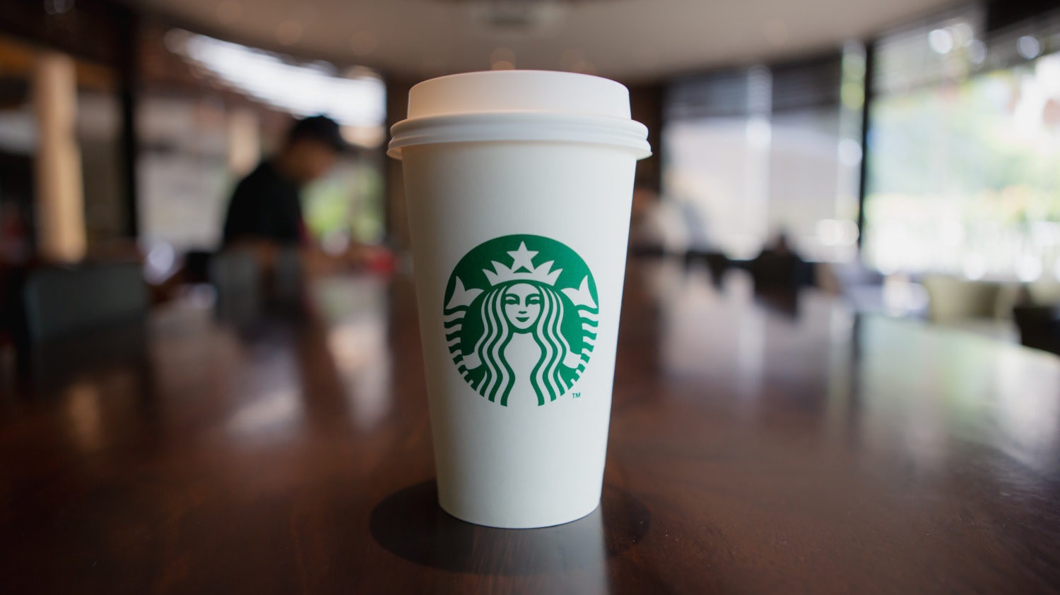 Starbucks is Leaving Russia After 15 Years Amid Ukraine Conflict - Wall ...